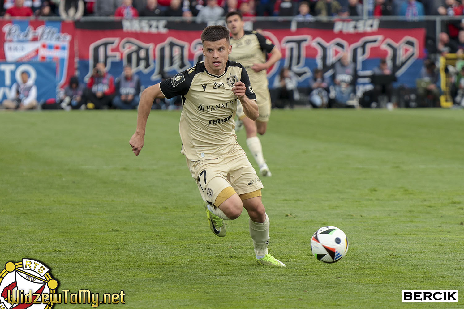 Oficjalnie: Sypek odchodzi z Widzewa - WidzewToMy - Oficjalny portal kibiców Widzewa Łódź