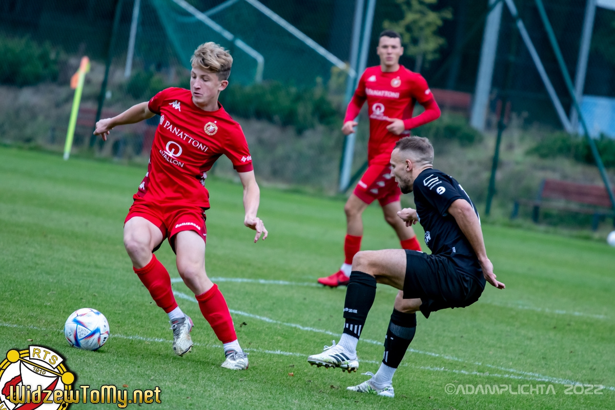 Widzew - AKS SMS 1:0 Adam Plichta - WidzewToMy - Oficjalny portal ...