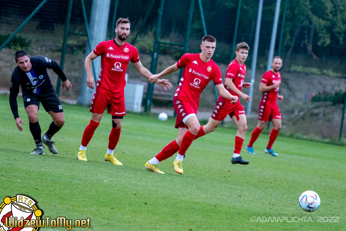 Widzew - AKS SMS 1:0 Adam Plichta - WidzewToMy - Oficjalny portal ...