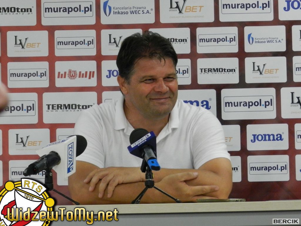 Mroczkowski o transferach: "Bardzo się z nich cieszę" - WidzewToMy ...