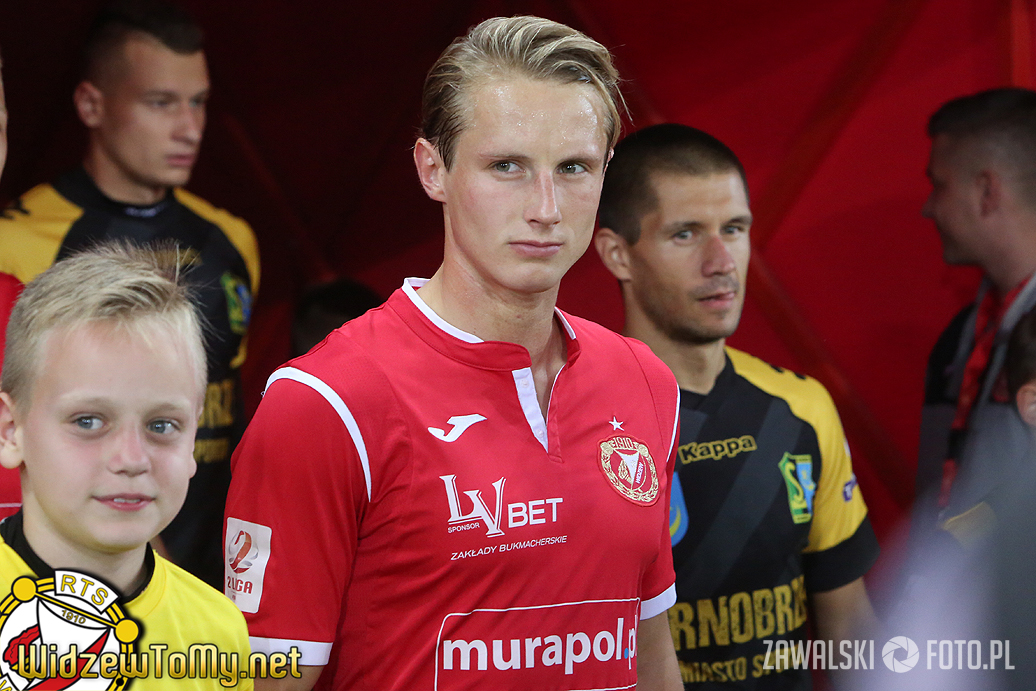 Michalski zaprezentowany w Radomiaku - WidzewToMy - Oficjalny portal ...