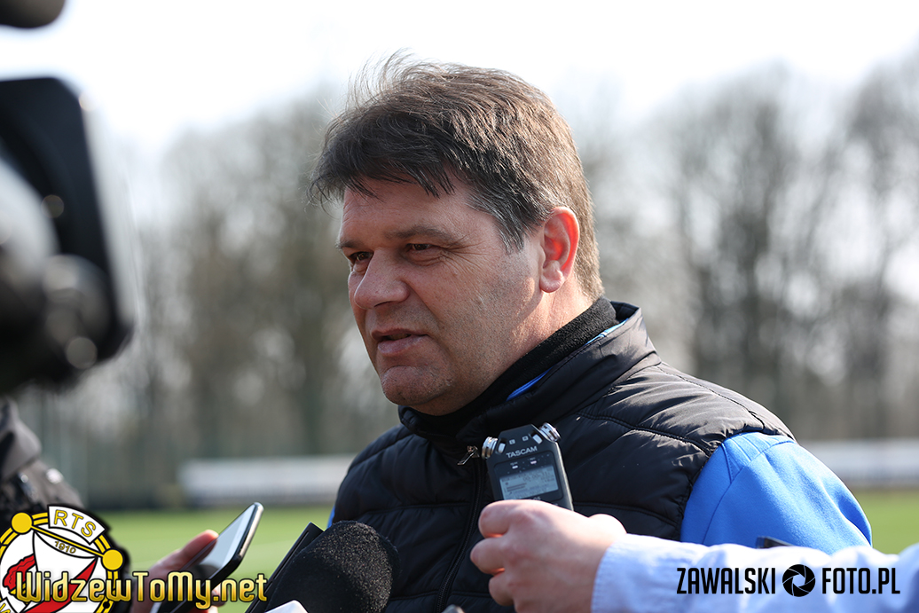 R. Mroczkowski: "To są zawsze trudne mecze" - WidzewToMy - Oficjalny ...