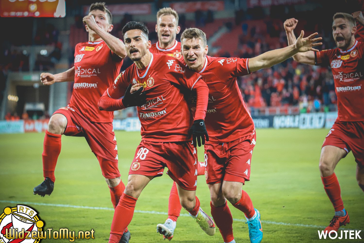 Widzew - Puszcza (foto) cz. I - WidzewToMy - Oficjalny portal kibiców ...