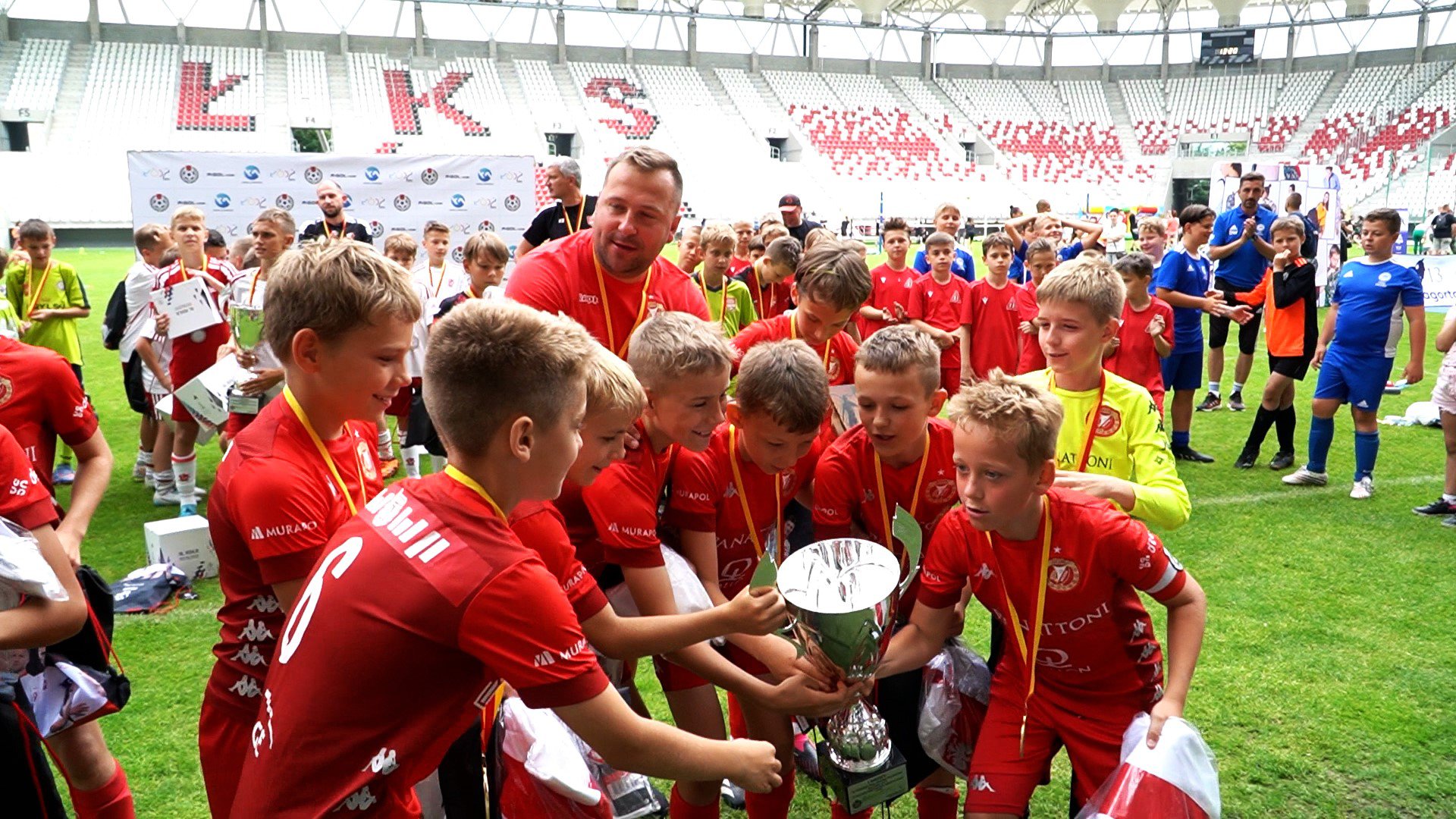 Młody Widzew z pucharem! - WidzewToMy - Oficjalny portal kibiców ...