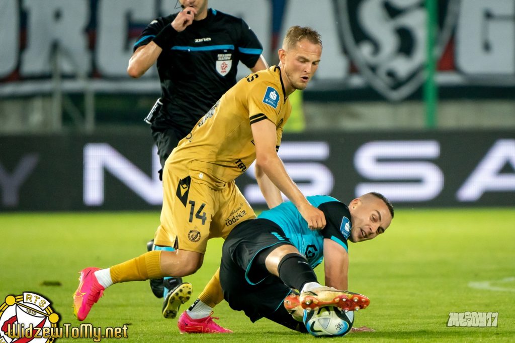 Ciganiks z występem, Łotysze rozbici - WidzewToMy - Oficjalny portal ...