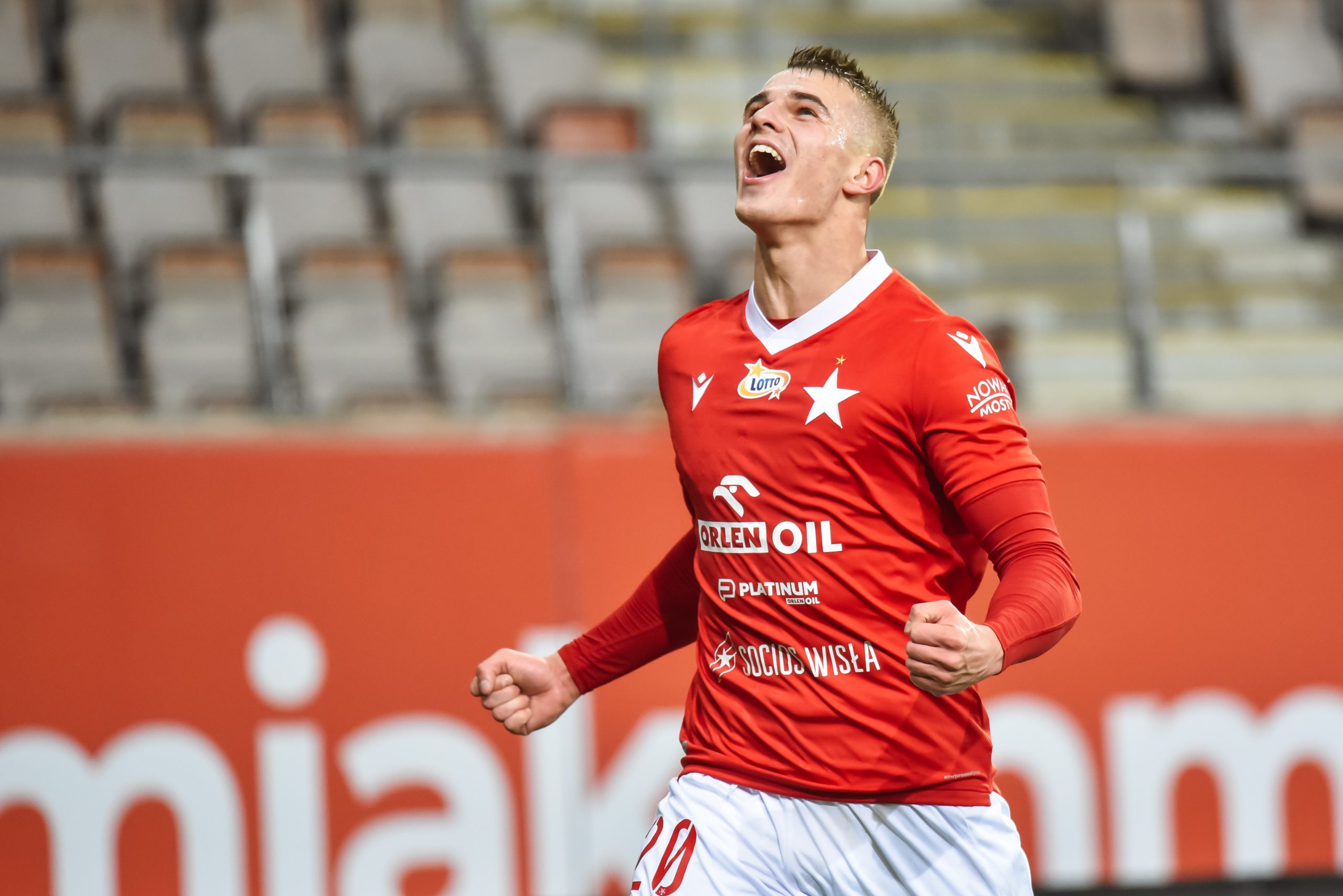 K. Gruszkowski: "Jestem pełen optymizmu przed tym meczem" - WidzewToMy ...