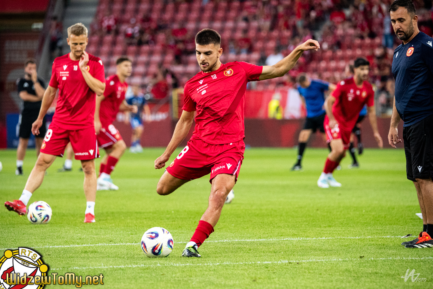 L. Selahi: "Wiemy, co mamy robić i po co tam jedziemy" - WidzewToMy ...